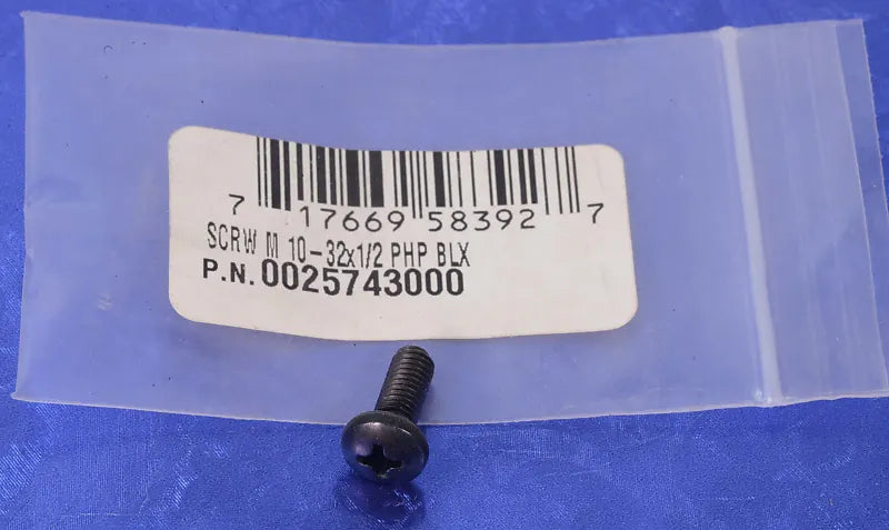 One Fender Rack Mount Screw, 0025743000 – Angela Instruments
